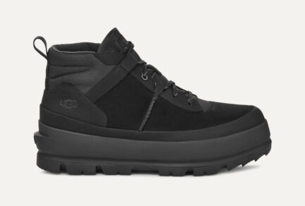 UGG JP | ブーツ & ムートン ブーツ & サンダル セール - ジャパン 通販